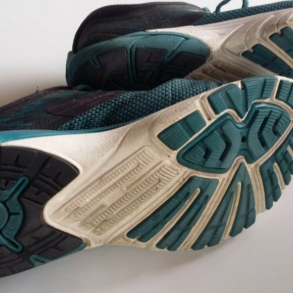 Brooksfield | Shoes | Brooks Tennis Shoes Size 95 Black And Blue Women ...